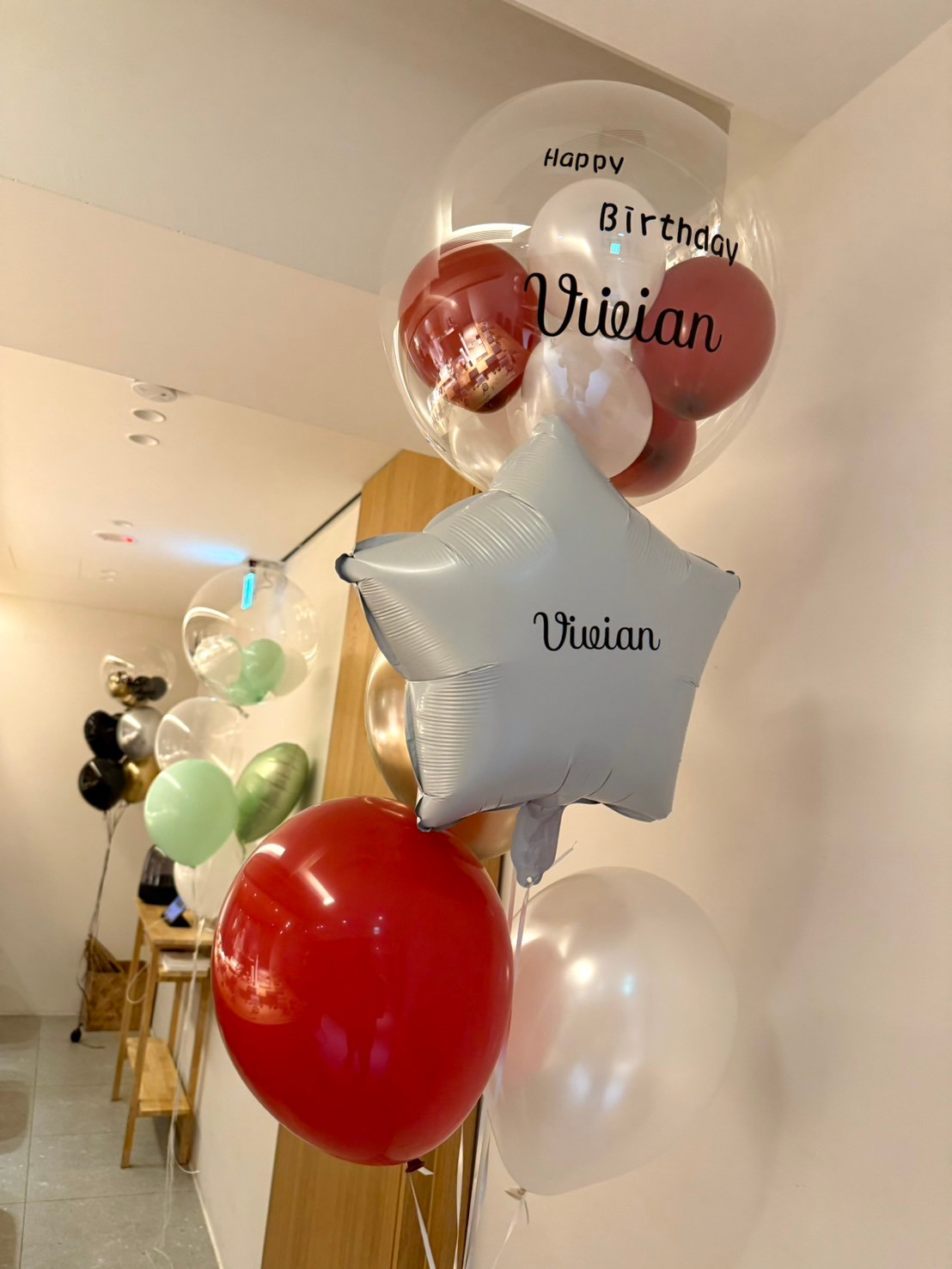 生日輕奢漂浮拱門 客製化桌卡佈置 | APRIL BALLOON 四月氣球
